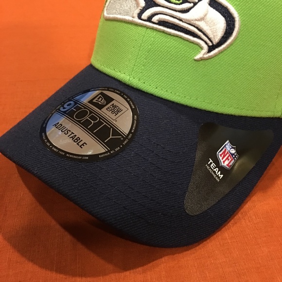 NFL | Accessories | Nwt Sea Hawks Signed Collectors Ball Cap | Poshmark